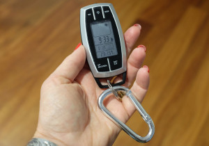 Gadget Review – LCD Keychain Weather Station – Zinc Moon