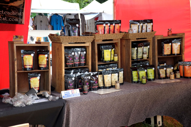 Made in the Daintree – The Tea Chest – Zinc Moon