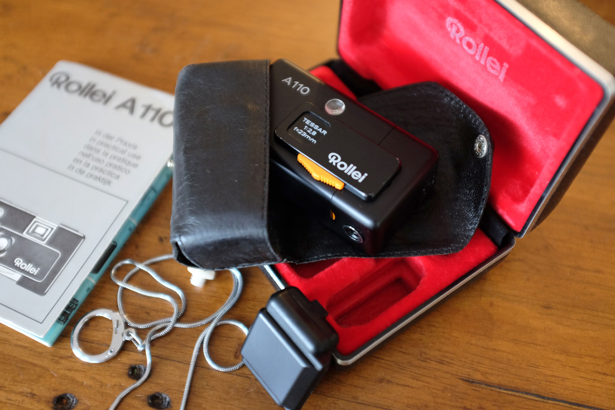 Rollei-A110-Case – Zinc Moon